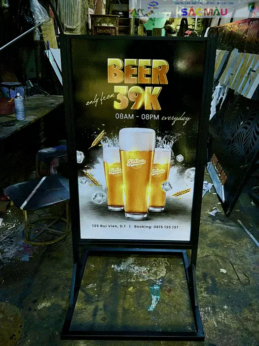 Mẹo thiết kế Standee quảng cáo BEER tăng tiếp thị và doanh thu bán hàng